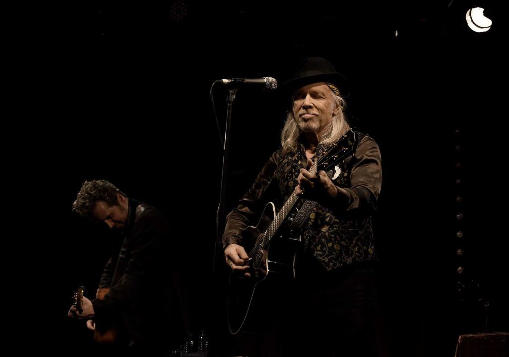Elliott Murphy - The Strange Brew